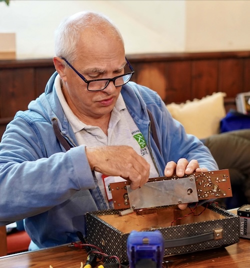 International: Farnham Repair Café Celebrates a Decade of Community ...